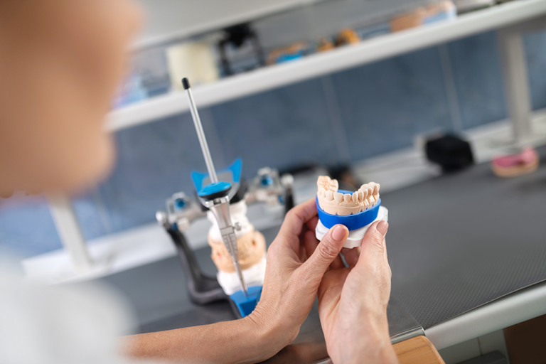 Zahnersatz - Zahnarzt Ulm / Neu-Ulm - flexdent Zahnärzte